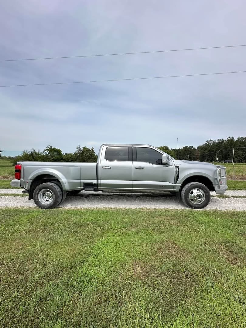 2023 Ford F350 Lariat Fx4 Ultimate 4×4. 6.7L - Michael Premier Auto Sales