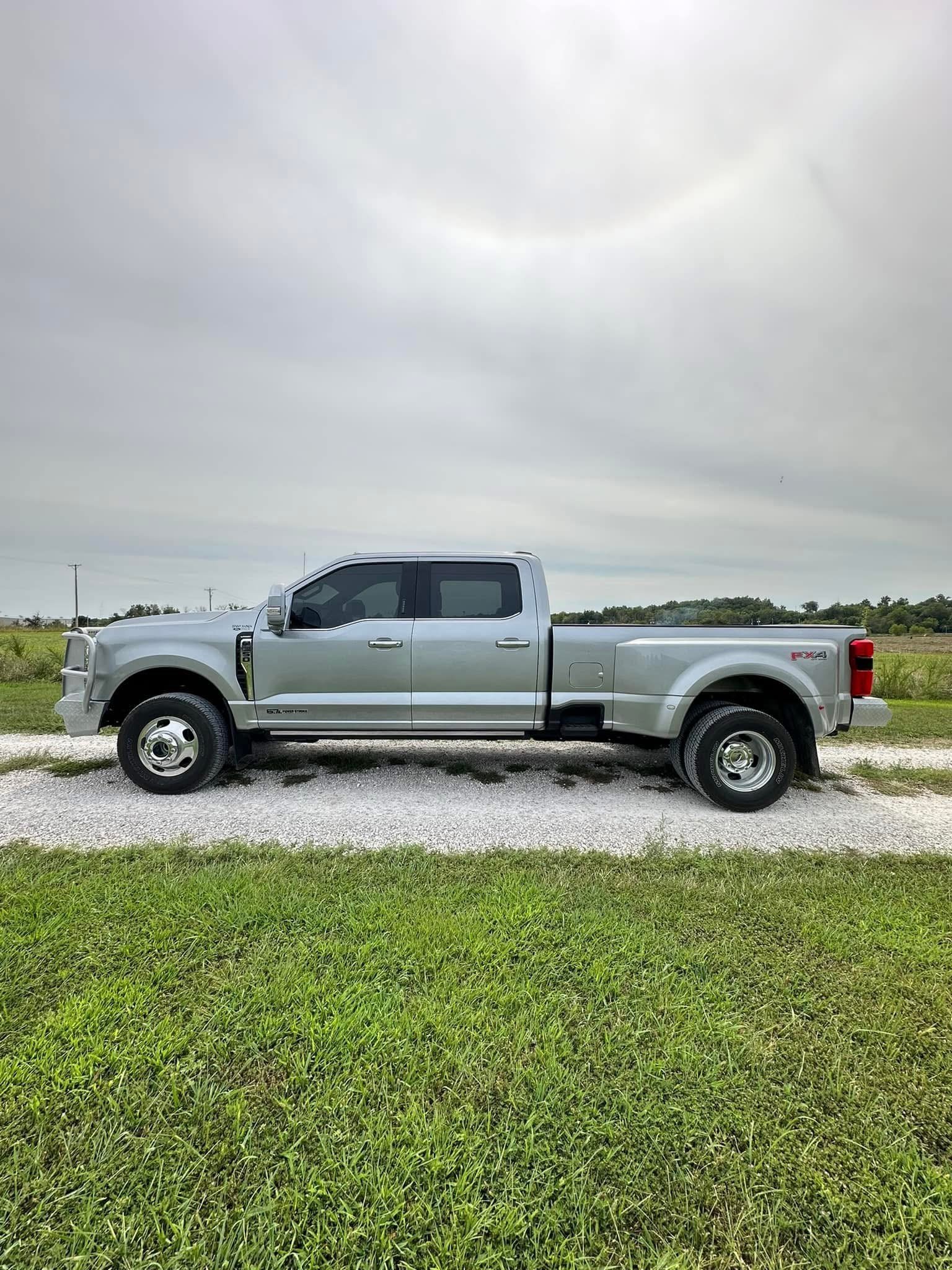 2023 Ford F350 Lariat Fx4 Ultimate 4×4. 6.7L - Michael Premier Auto Sales